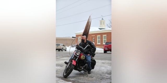 Minnesota man secures Guinness World Record for world's tallest mohawk ...