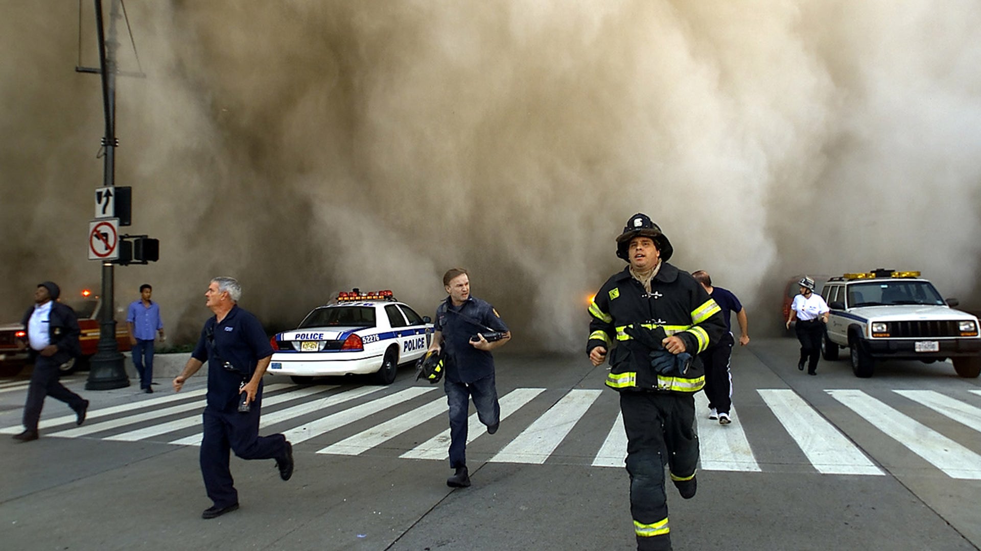 9/11 attacks: The defining images from that day of horror | Fox News