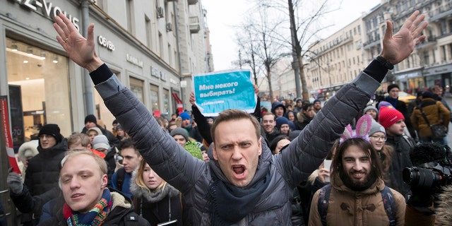 Russian opposition leader Alexei Navalny shares picture from hospital ... Russian opposition leader Alexei Navalny shares picture from hospital ...