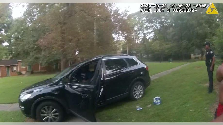 Atlanta Officer Shoots Kills Man Who Approached With A Gun Police Say
