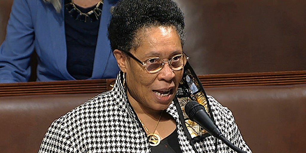 Marcia Fudge's Instagram, Twitter & Facebook on IDCrawl