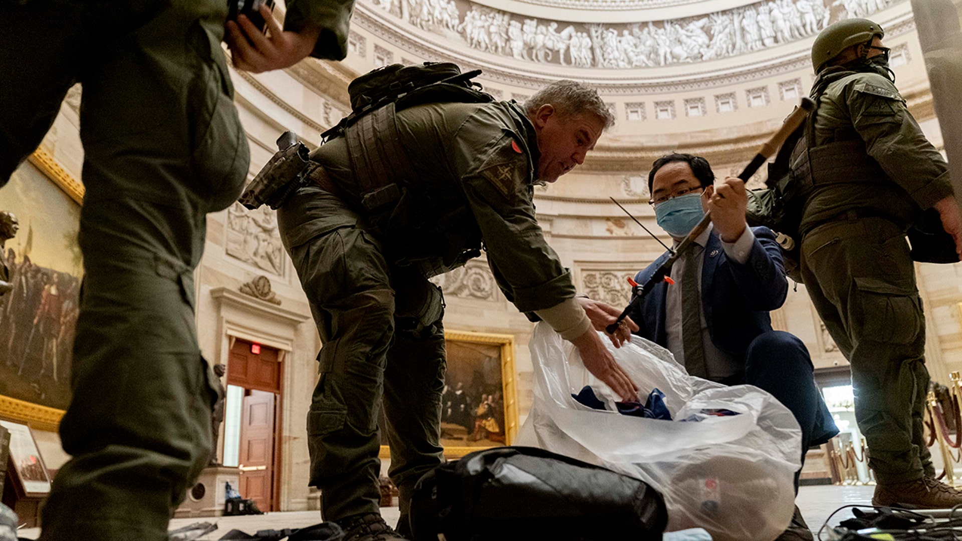 Capitol rioting leads to shattered glass and debris, makeshift ...