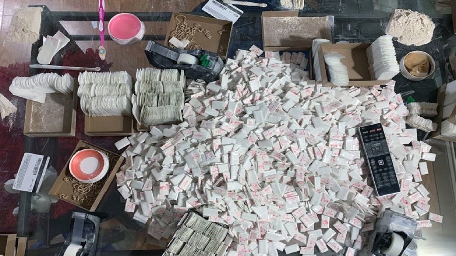 NY police, feds bust Queens drug trafficking mill, find $12M in heroin ... NY police, feds bust Queens drug trafficking mill, find $12M in heroin ...