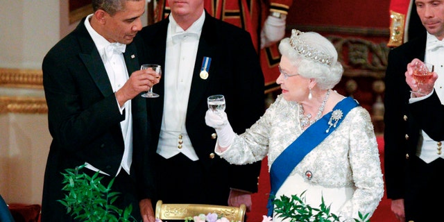 MSNBC analyst compares Obama to Queen Elizabeth: Both ‘symbol of ...