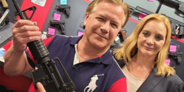 Missouri hearing held on McCloskeys' bid to get their guns back | Fox News