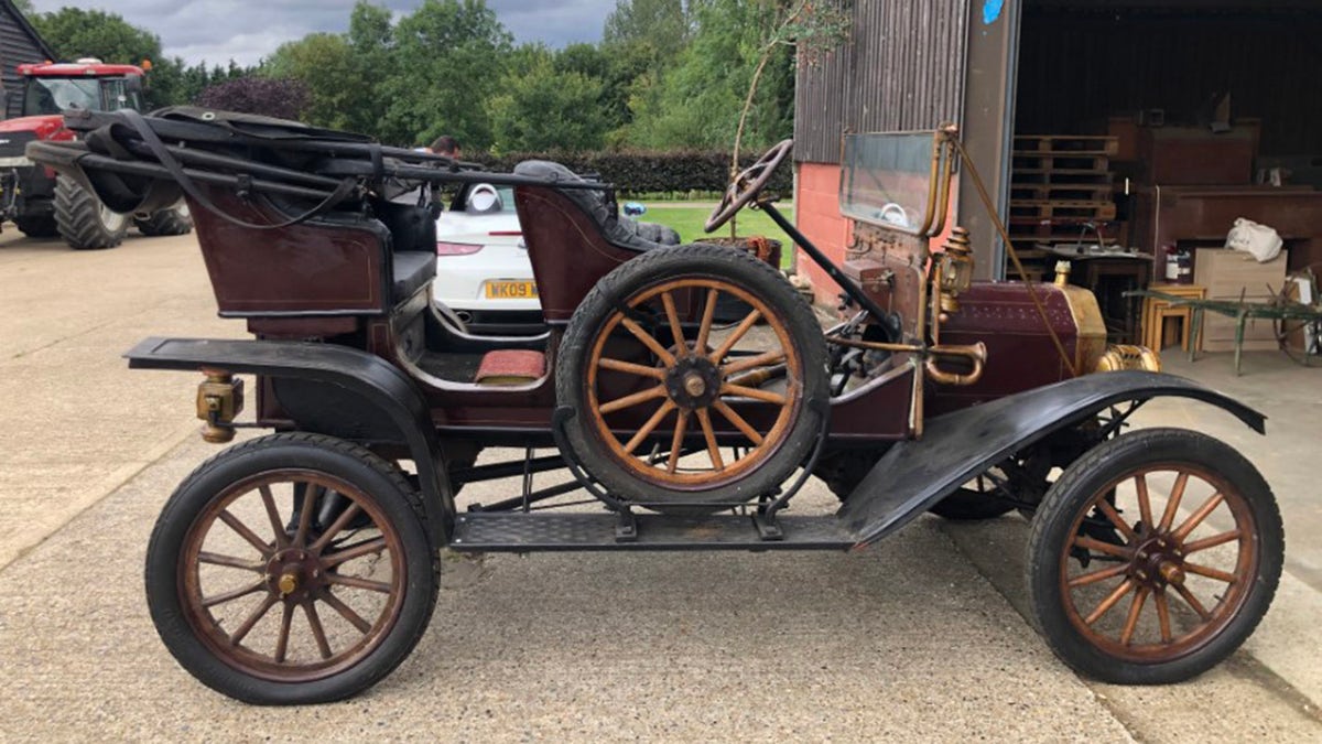 94 Year Old Man Wills Entire Car Collection To Charity Fox News
