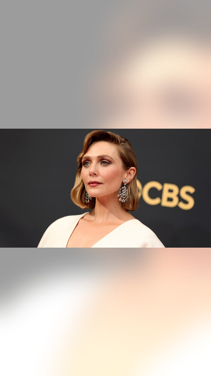 Elizabeth Olsen Comprometida