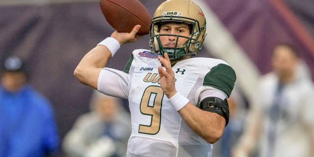 Dylan Hopkins, UAB beat No. 12 BYU 31-28 in Independence Bowl | Fox News