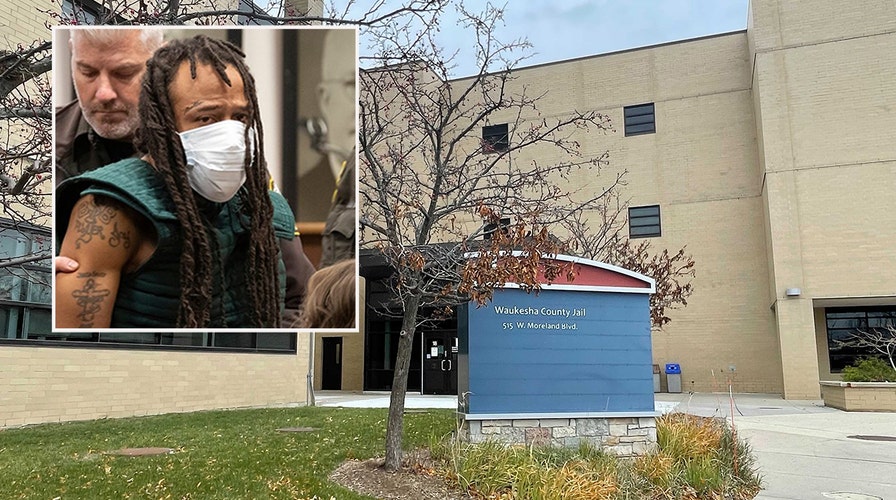 Waukesha Parade Suspect Darrell Brooks Says He Feels Dehumanized