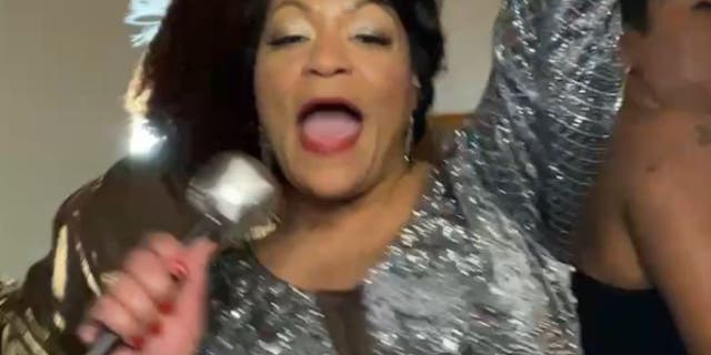 New Orleans Mayor LaToya Cantrell held maskless ball after reimposing ... New Orleans Mayor LaToya Cantrell held maskless ball after reimposing ...