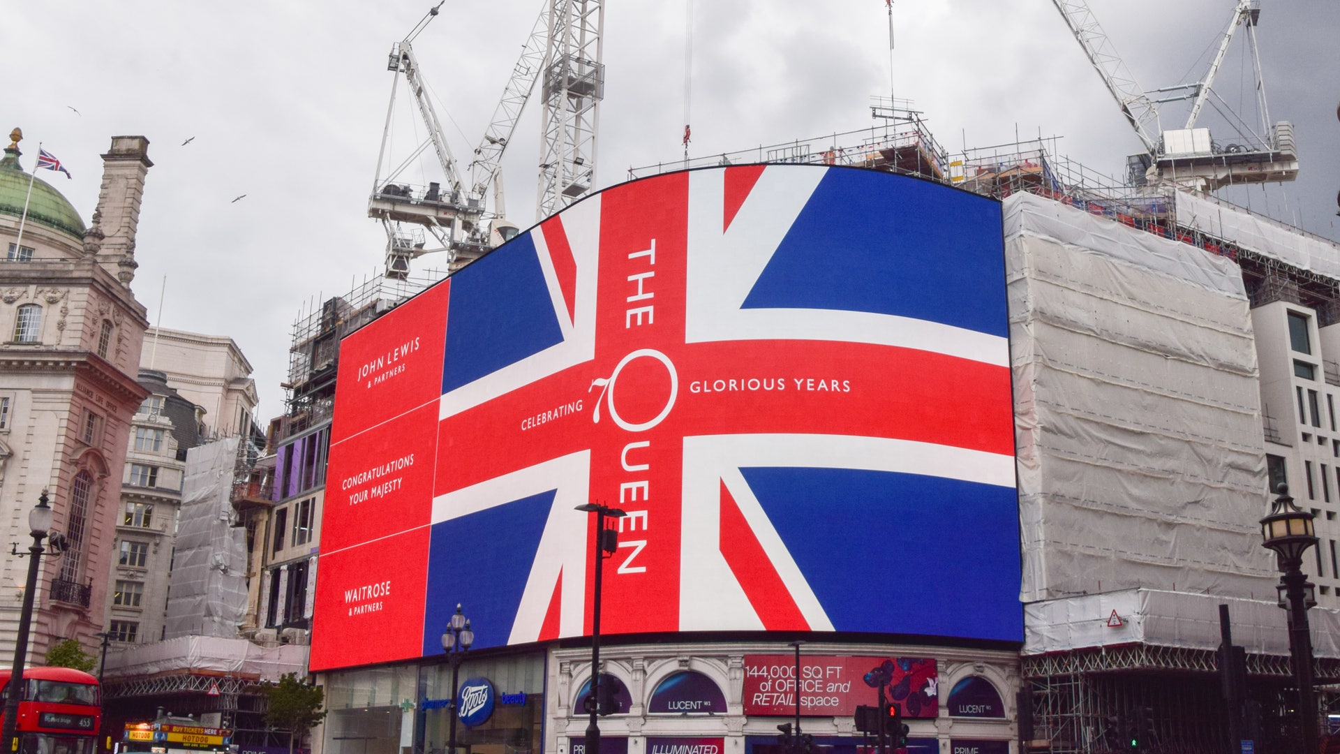 Queen Elizabeth's Platinum Jubilee: A look at the festivities | Fox News