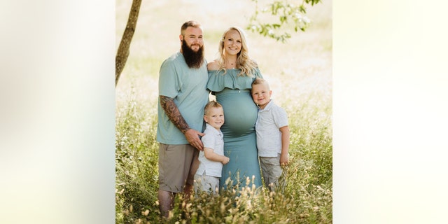 Maryland mom of 4 kids, including 10-month-old twins, is desperate for ...