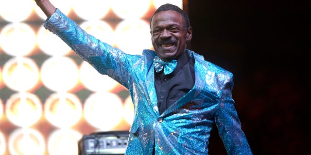 Delfonics co-founder William 'Poogie' Hart dead at 77 | Fox News