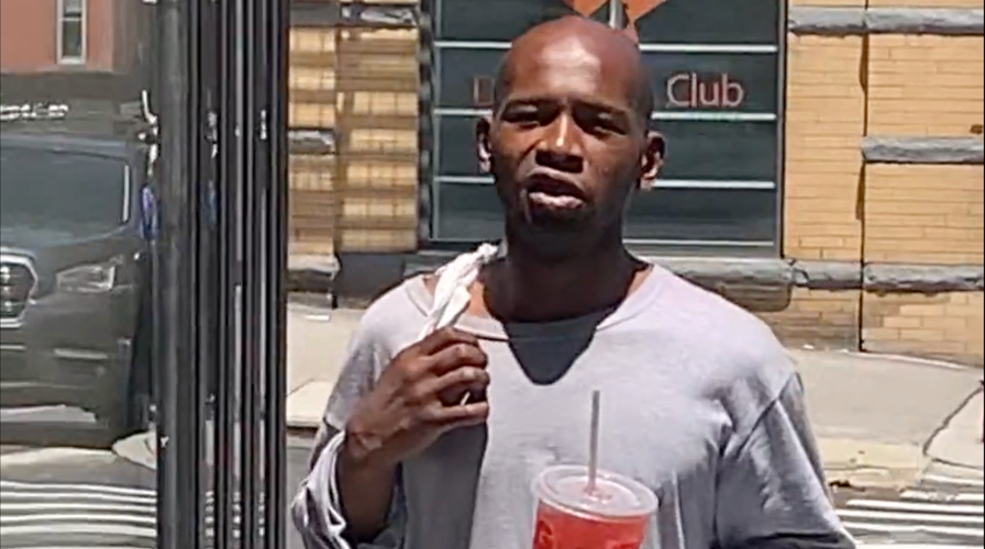 Nyc Man Says He Was Stalked For Blocks As Stranger Threatened Youll