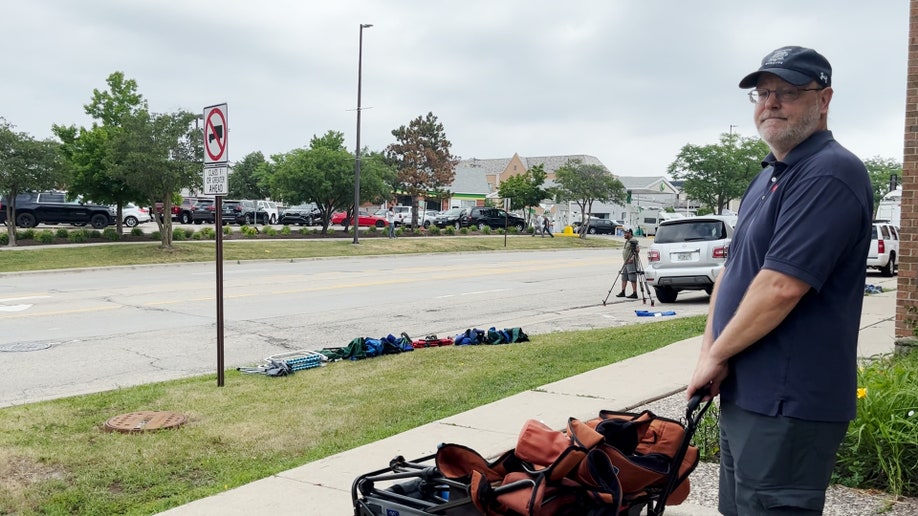 Highland Park July 4th Parade Shooting Suspect Entered Synagogue Near