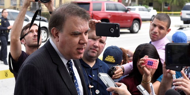 Dems worried that controversial ex-Rep Grayson could emerge from ...