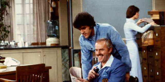 'Friends' and 'Golden Girls' actor Richard Roat passes away at 89 | Fox ...