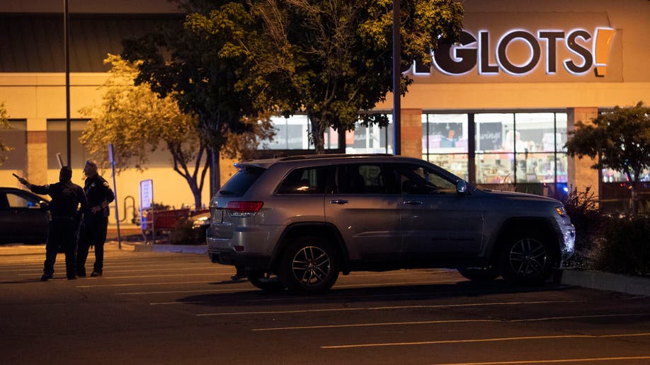 Bend Oregon Shooting 66 Year Old Safeway Employee Tried To Disarm