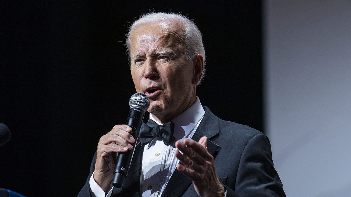 Biden administration considering 'litigation' against GOP governors ... Biden administration considering 'litigation' against GOP governors ...