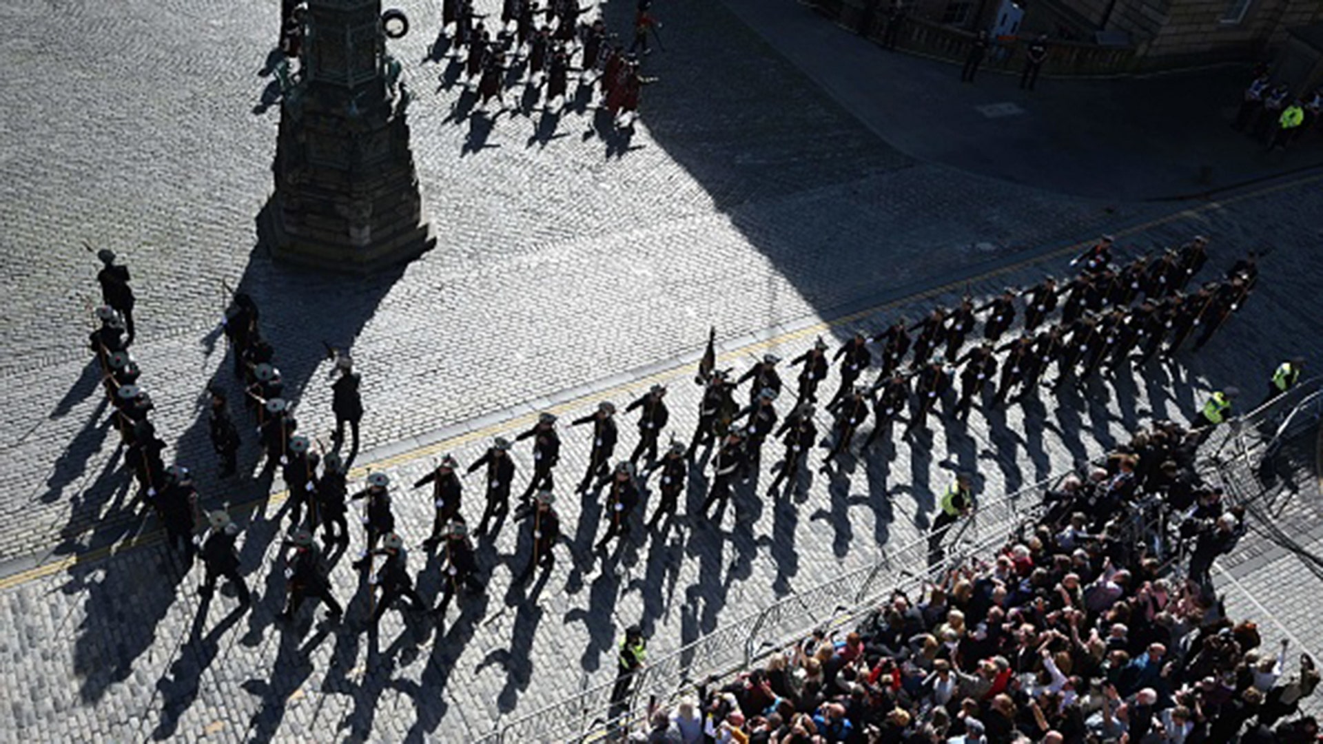 Queen Elizabeth II's procession and thanksgiving service in pictures ...