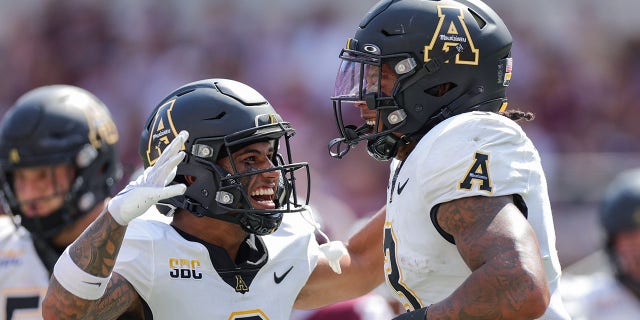 Unranked Appalachian State shocks No. 6 Texas A&M with upset win on ...