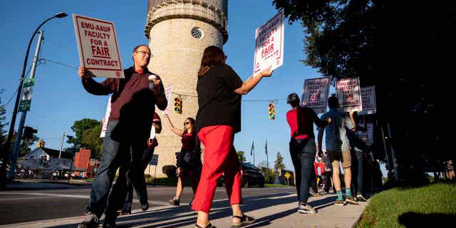 Eastern Michigan University faculty members ratify four-year labor ...