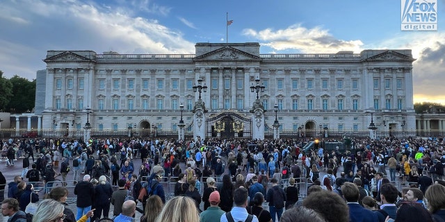 Carnegie Mellon professor wishes Queen Elizabeth ‘excruciating pain’ as ... Carnegie Mellon professor wishes Queen Elizabeth ‘excruciating pain’ as ...