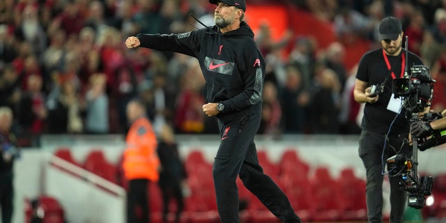 Following Queen Elizabeth II's death, Jurgen Klopp urges Liverpool fans ...
