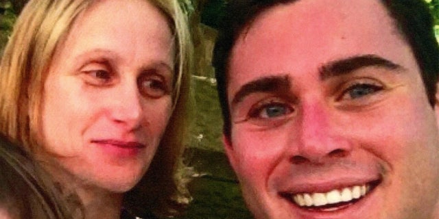 NYC psychiatrist admits to role in alleged plot to kill her ...