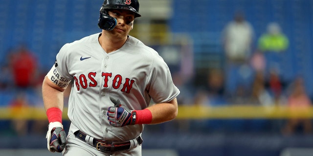 Red Sox's Triston Casas hits first career homer, intense negotiation to get ball follows | Fox News