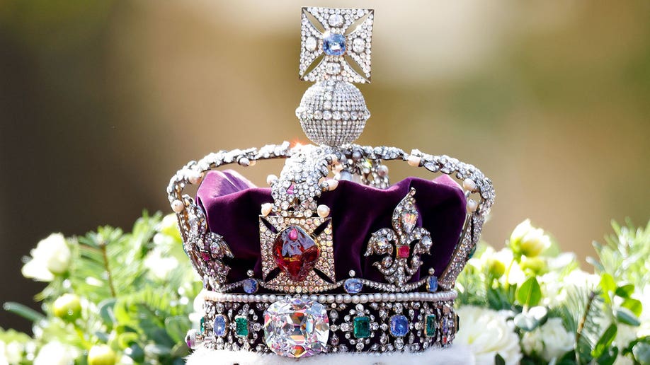 What is the Imperial State Crown? The diamond-encrusted crown was worn ... What is the Imperial State Crown? The diamond-encrusted crown was worn ...