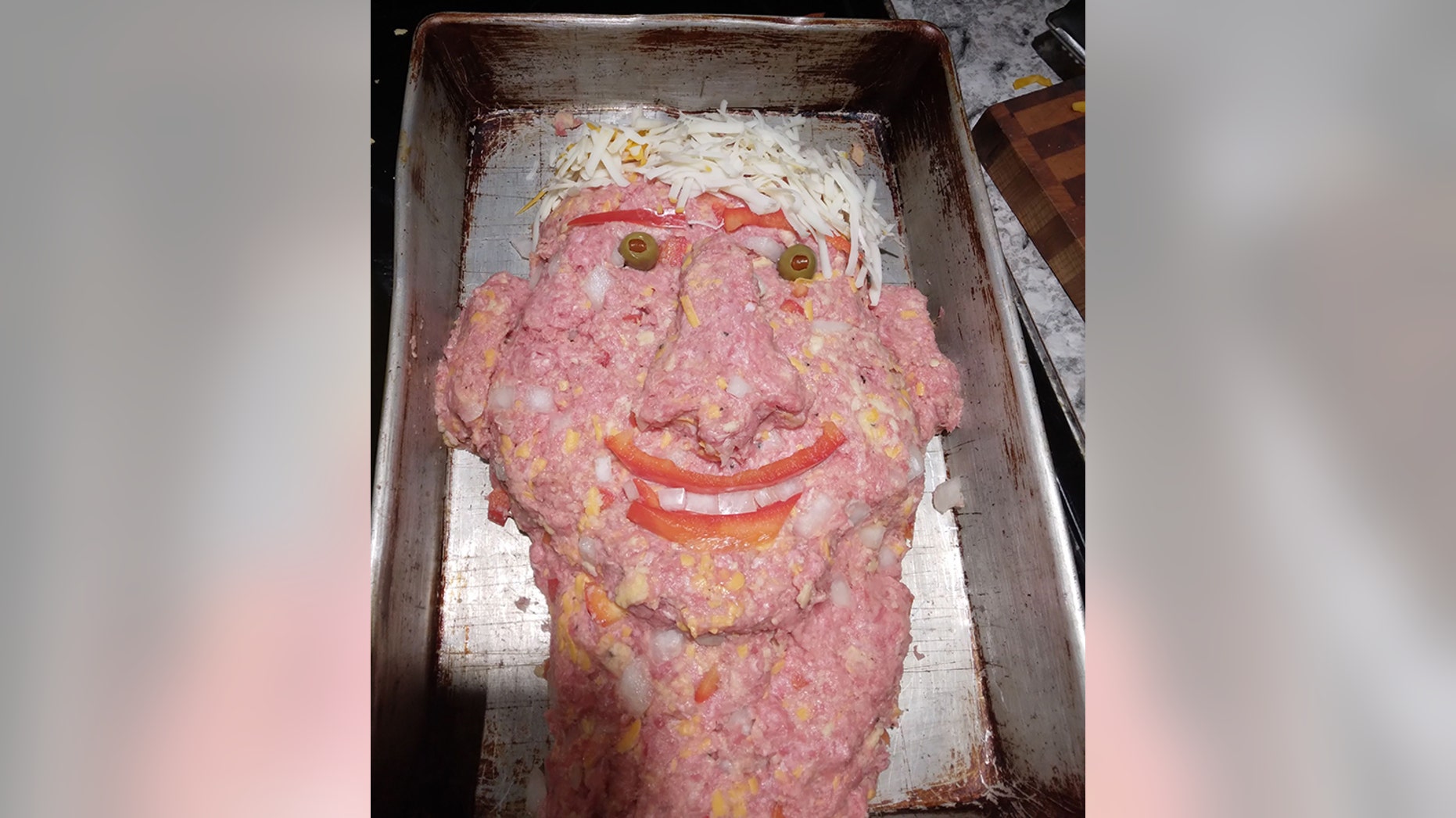 Food That Looks Like Family Michigan Mom Makes Hilarious Meatloaf food-that-looks-like-family-michigan-mom-makes-hilarious-meatloaf