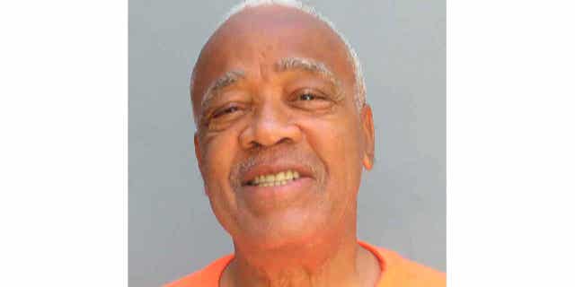 Arizona death row inmate's execution remains on track after judge ...