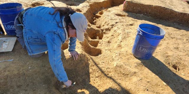Researchers dig up evidence of Revolutionary War prison camp in PA ...
