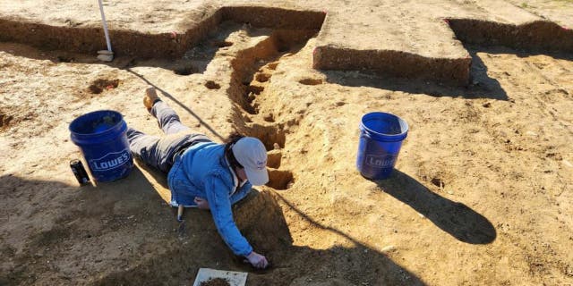 Researchers dig up evidence of Revolutionary War prison camp in PA ...