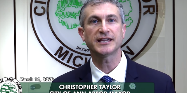 Michigan mayor installs gas line in home after pushing for citywide ...