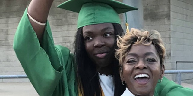 Texas man arrested for allegedly murdering woman after she beat him at ...