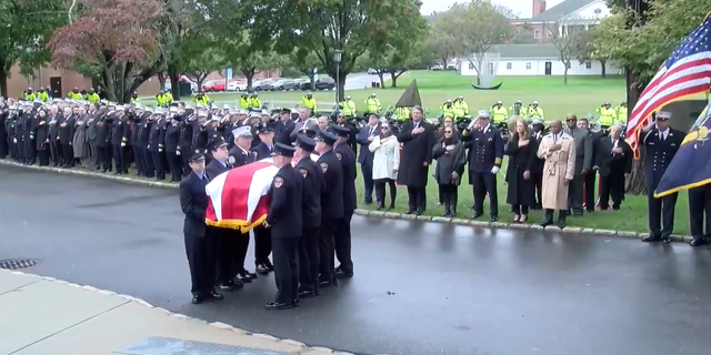 NYC paramedic funeral: FDNY EMS Alison Russo posthumously promoted to ...