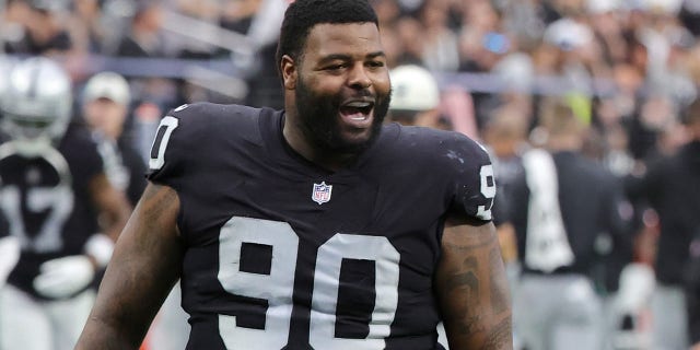 Cowboys get defensive line help via trade with Raiders | Fox News