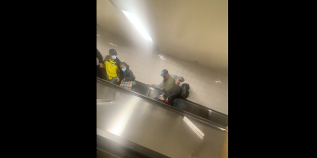 Wild video captures Grand Central escalator fight and tumble after ...