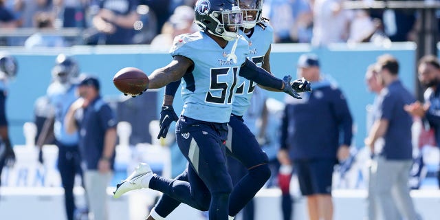 Titans complete second consecutive season sweep of Colts in low-scoring ...