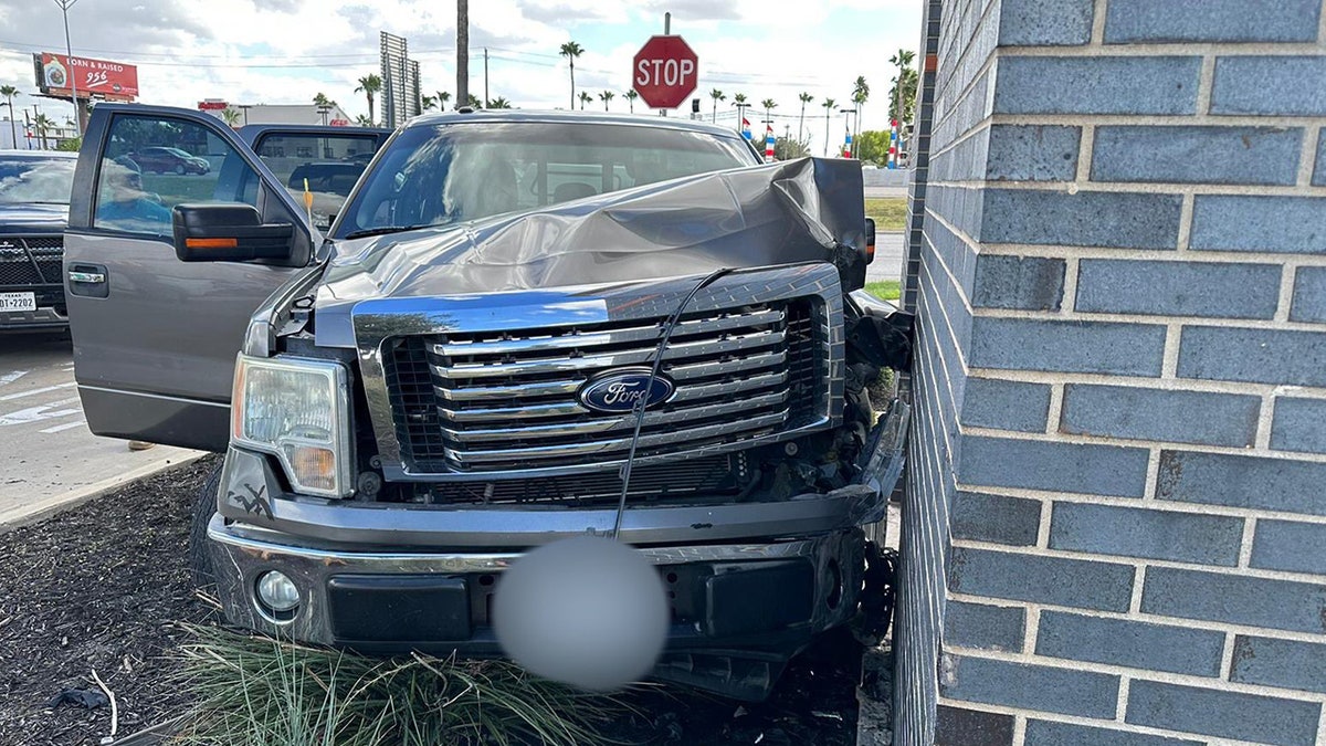 Texas Border Officials Arrest Suspected Human Smuggler Illegal