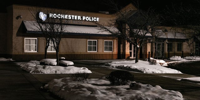 Cop shoots 2 women before turning gun on self as New York AG takes over ...