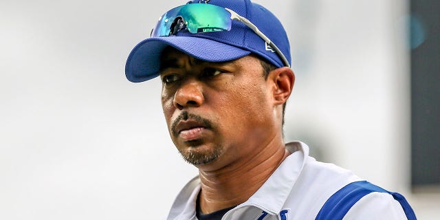 Colts dismiss offensive coordinator Marcus Brady amid 3-4-1 start | Fox ...