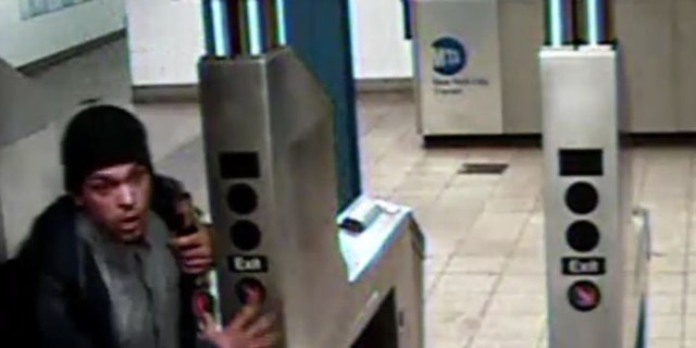 NYC police hunting for suspect after subway custodian is attacked with ...