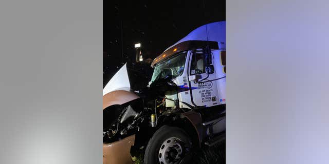 Chicago High School Hockey Teams Bus Hit By Suspected Drunk Driver In