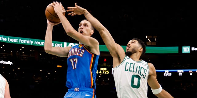 Kevin Durant shocked at technical foul called on Celtics' Jayson Tatum ... Kevin Durant shocked at technical foul called on Celtics' Jayson Tatum ...