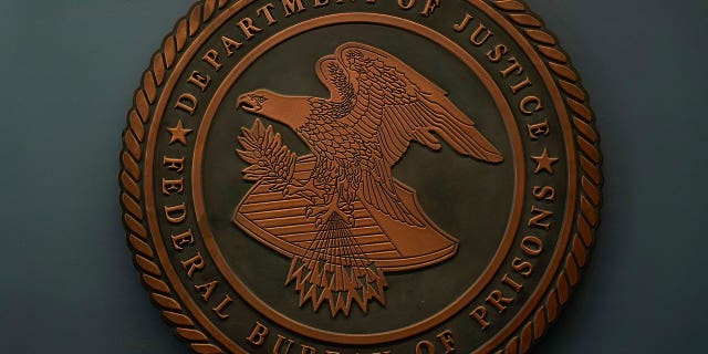 Federal inmate obtained a gun at AZ prison, attempted to shoot visitor ...