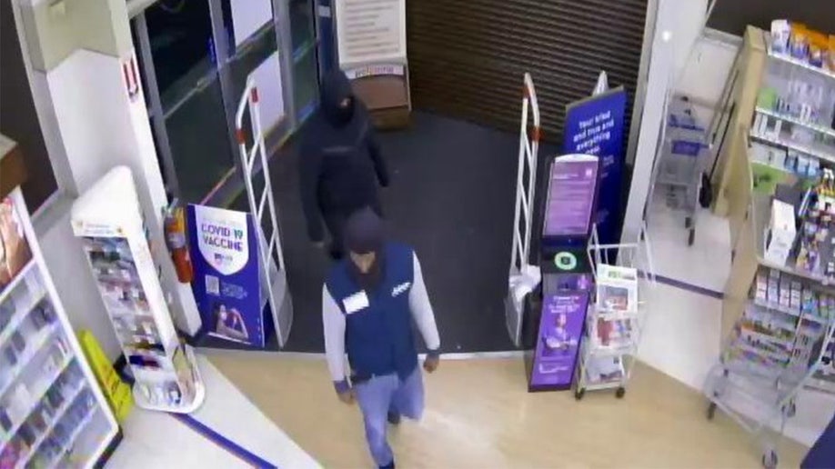 FBI seeking information on 'serial armed robbers' in Philadelphia ... FBI seeking information on 'serial armed robbers' in Philadelphia ...