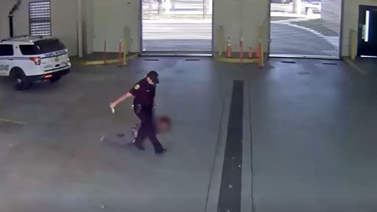 Florida police officer fired after video shows him drag woman into jail ... Florida police officer fired after video shows him drag woman into jail ...